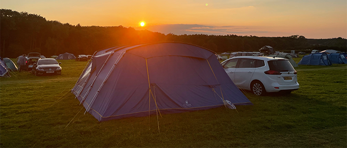 Silverstone Camping: F1 Race Weekend | West End Paddocks